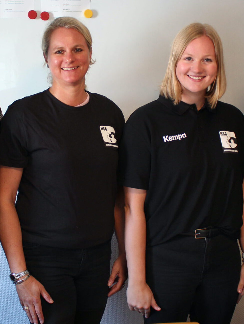 Unsere FSJ'ler sind da - Geschäftsstellenbetrieb läuft wieder - HSG Schaumburg Nord